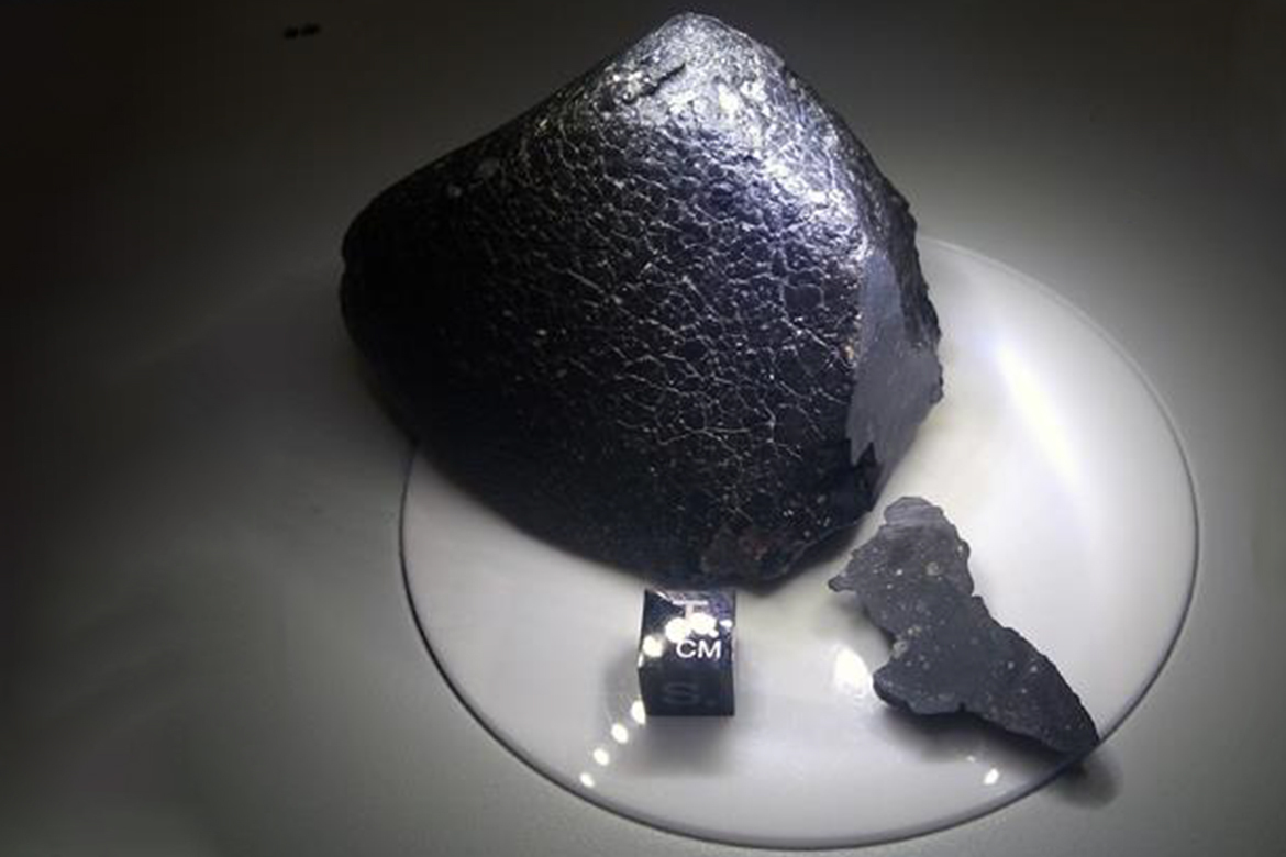 Cambridge Science Festival - Meteorites, magnets, and space exploration ...